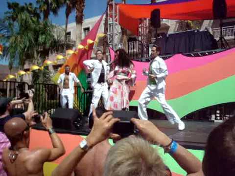 Niki Harris Performing 2009 - YouTube