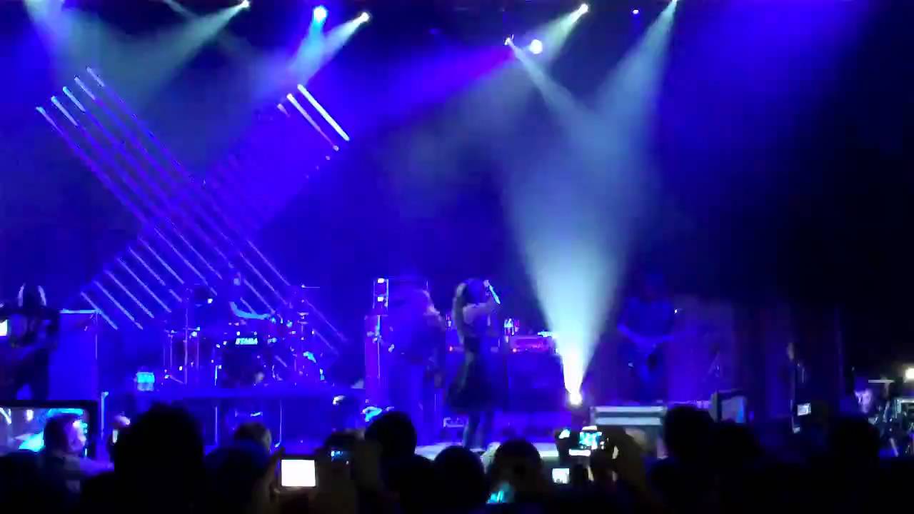 Flyleaf - Beautiful Bride - YouTube