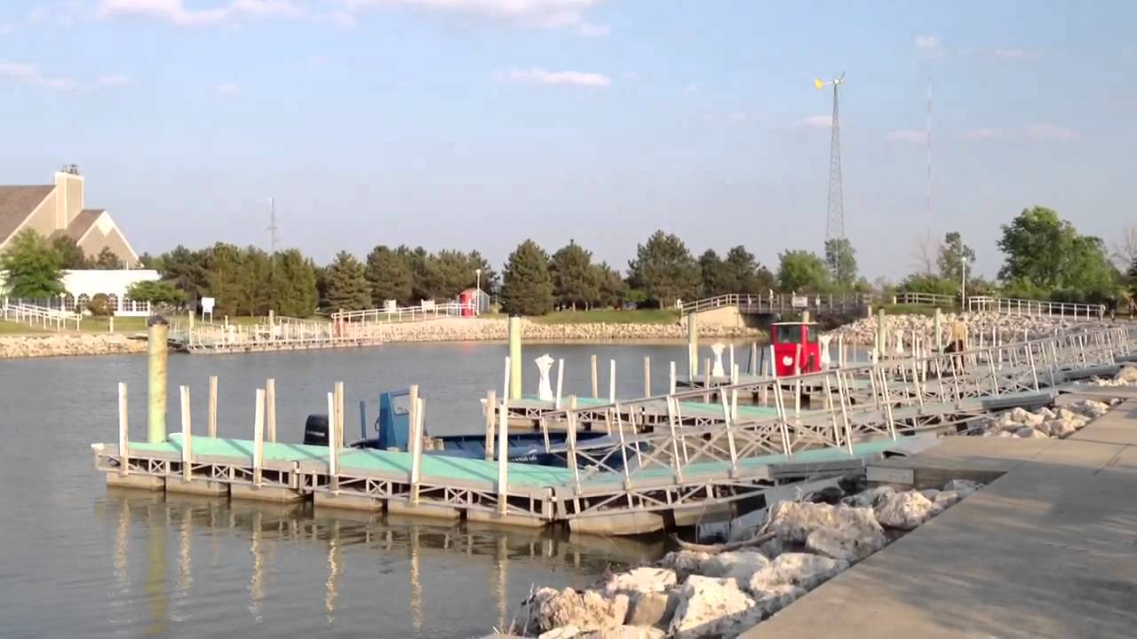 Maumee Bay State Park Marina - YouTube