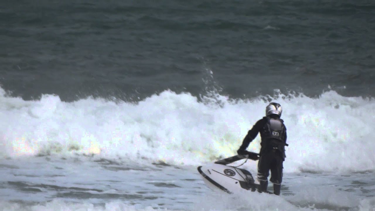 20151230 Kaka Point 3 Guys Loopsurfing @ Jet Ski - YouTube