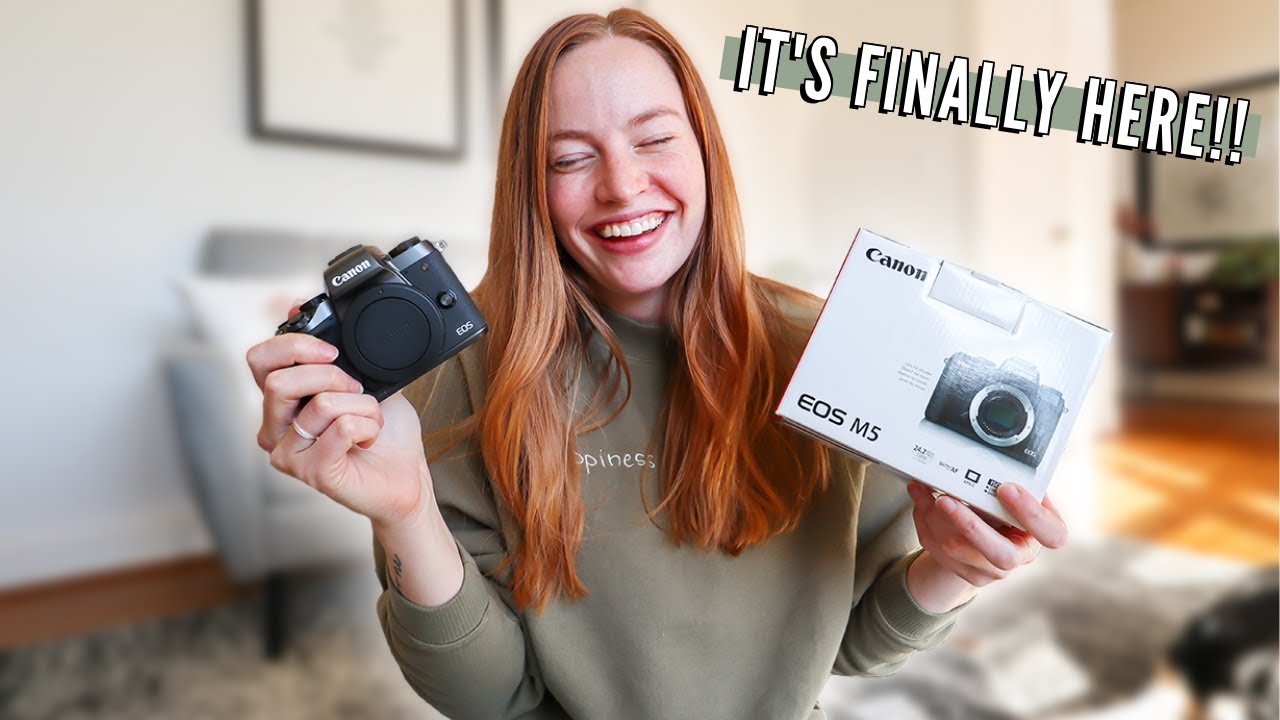 21 Days Into Vlogmas And My New Vlogging Camera Is Finally Here 😂
