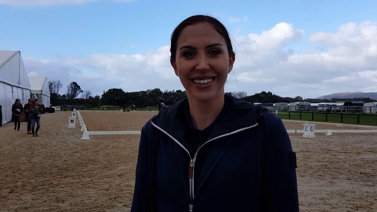 Interview with Simone Pearce, Australian rider based in Denmark - YouTube