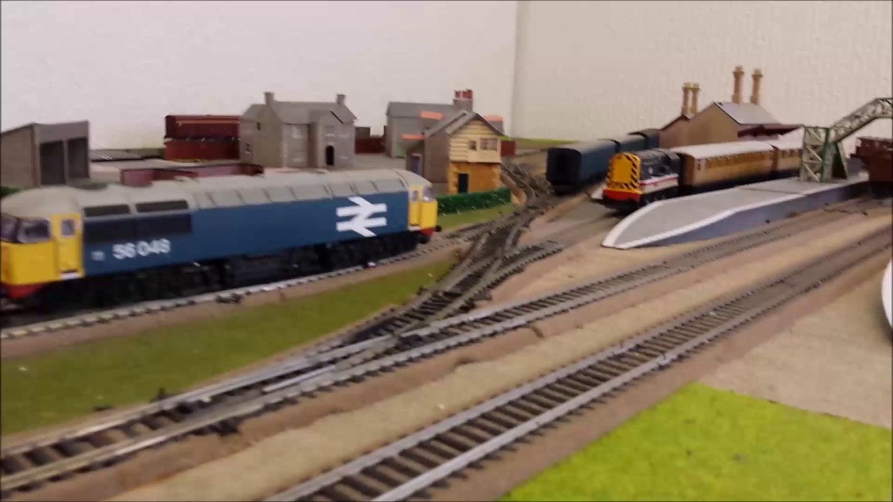 Hornby R1063 Gravel Tipper OO Gauge Train Set - Super Action Set H33200 ...