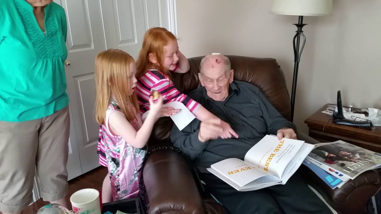 Grandpa Ken Reads the Book with no Pictures - YouTube