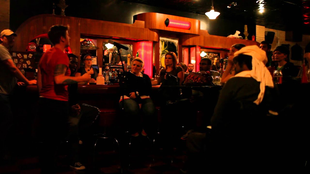 Rachel Gleason- "I Believe" Poem at Stella's - YouTube