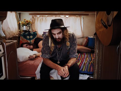 Mann Friday - Caravan In The Mist