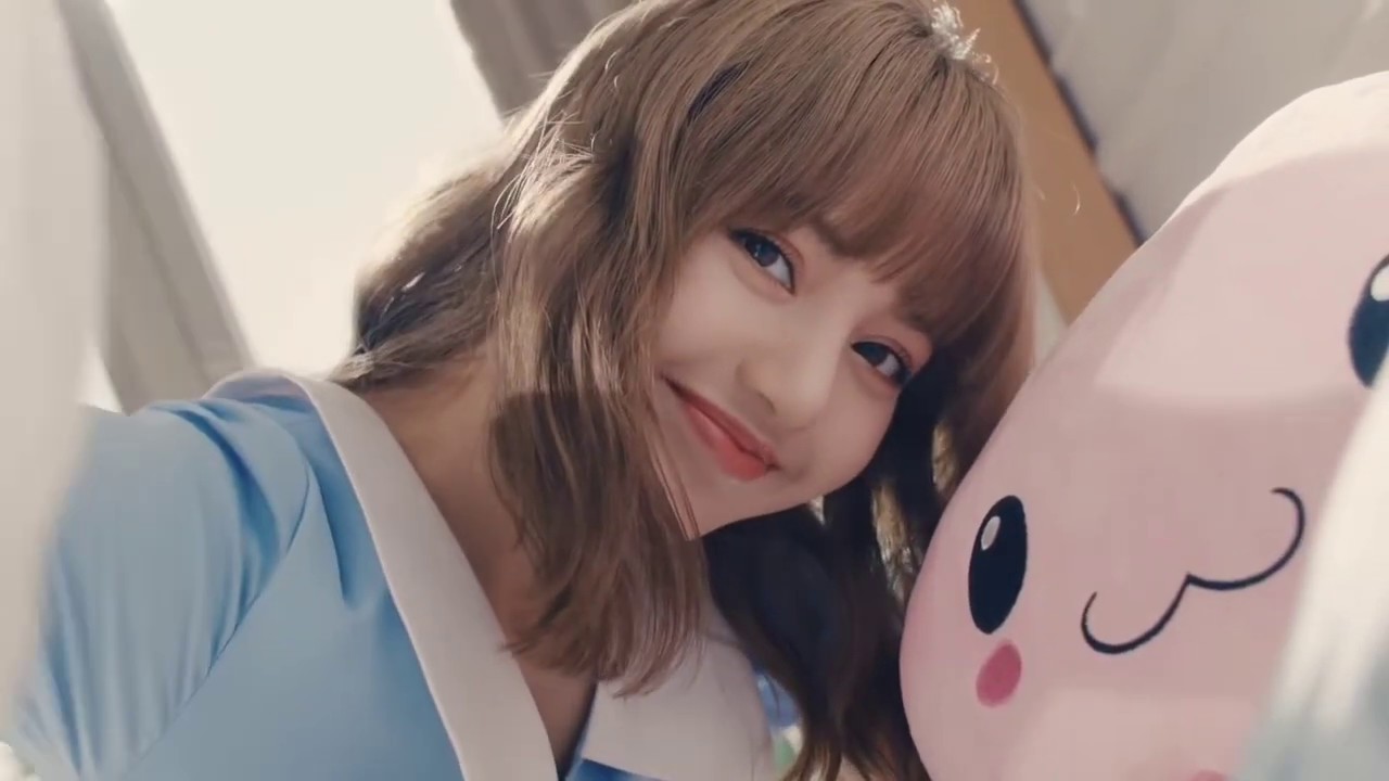Pretty Boy collaborate with Blackpink Lisa - YouTube
