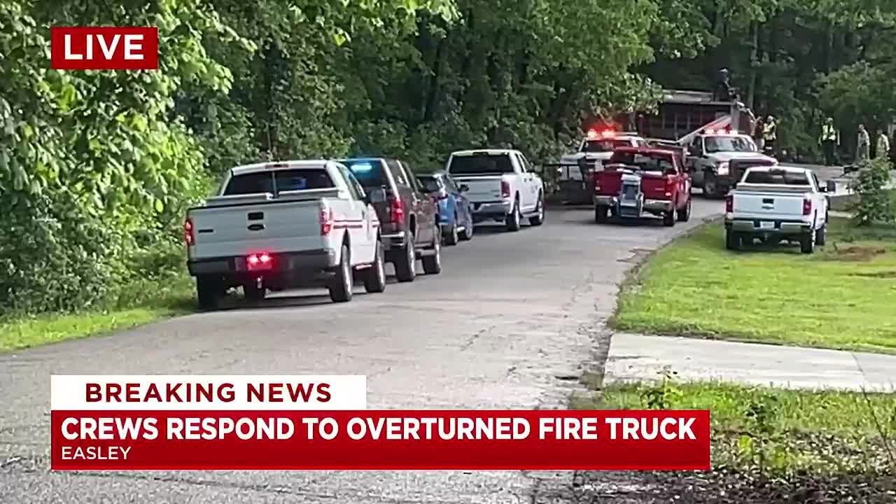 Overturned fire truck in Easley - YouTube