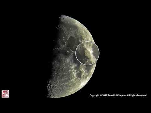 Earth's moon 26 December 2017, at 23:05 UTC - YouTube