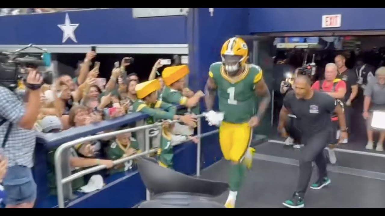 Cowboys fans "Boo" Micah Parsons at his AT&T Stadium return as a Packer ...