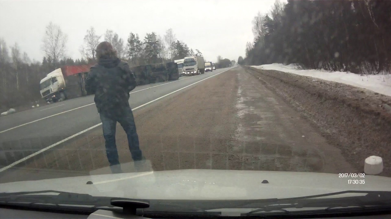 Truck with toilet paper crashed - YouTube