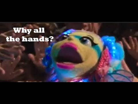 The Puppets in Coldplay's "Biutyful" Deserve to be Zoomed In - YouTube