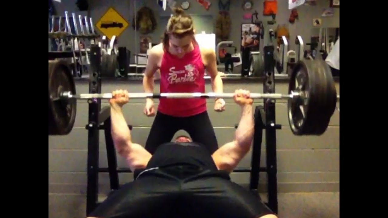 450 BENCH PRESS - YouTube