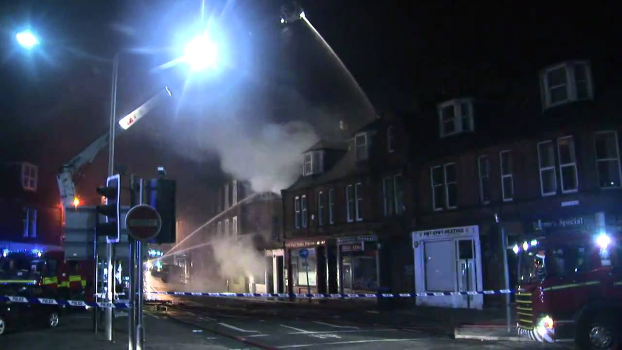 Mulligan's fire in Dumfries - YouTube
