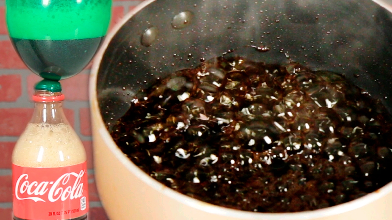 4 Unbelievable Coke Experiments - YouTube