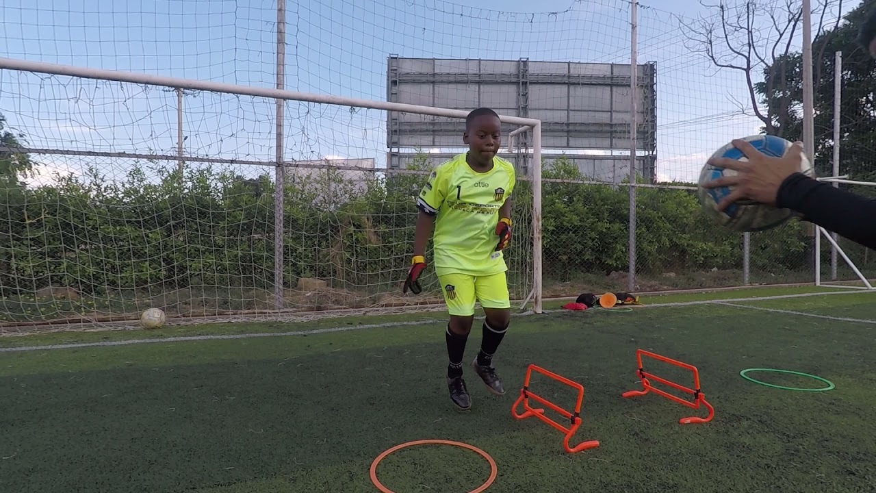 ENTRENAMIENTO ARQUERO JONNHIER PALACIOS RIVAS - YouTube