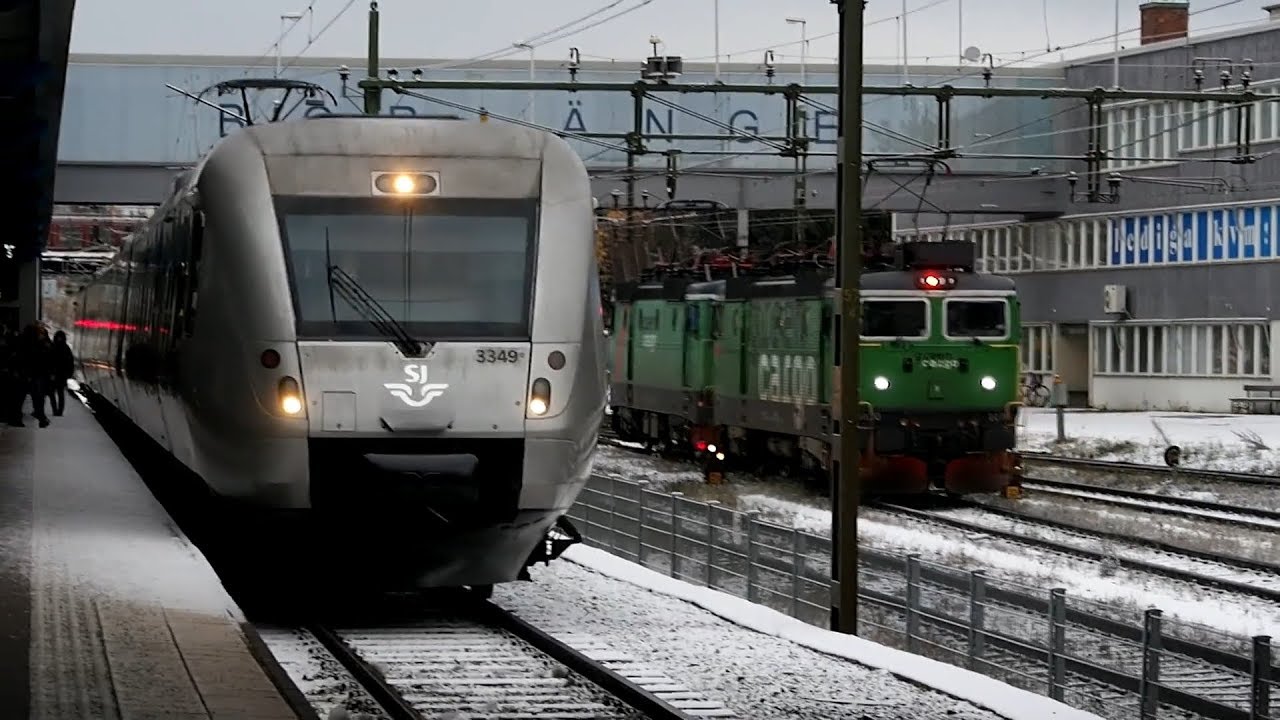 2017/11/15 Sweden: SJ InterCity SJ 3000 at Borlänge Central | スウェーデン ...
