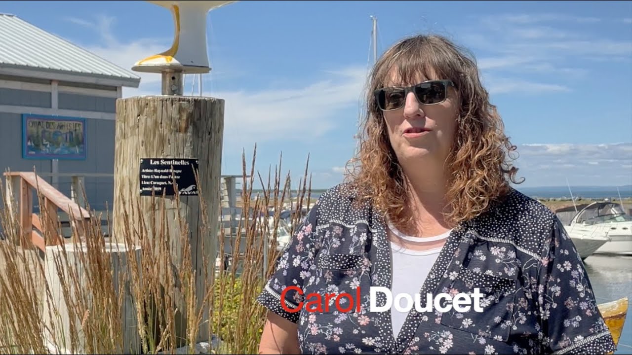 Surprenante Carol Doucet - YouTube