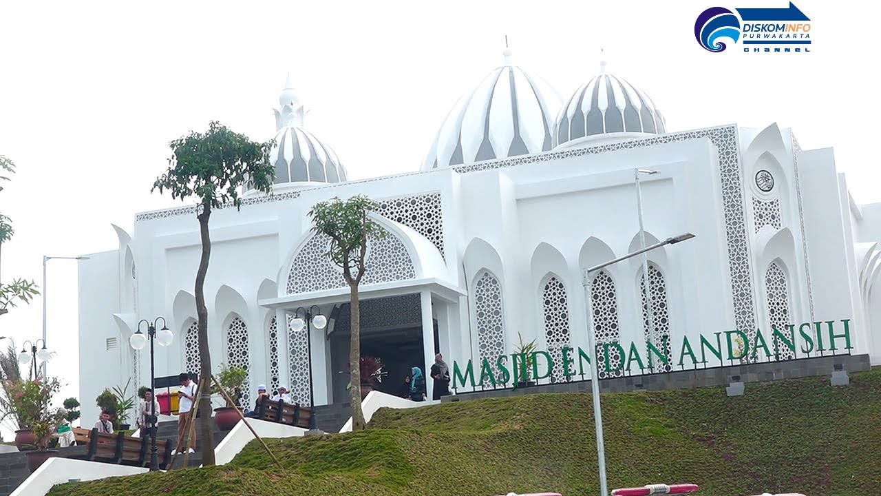 MASJID ENDAN ANDANSIH DARANGDAN, WISATA RELIGI BARU DI PURWAKARTA - YouTube