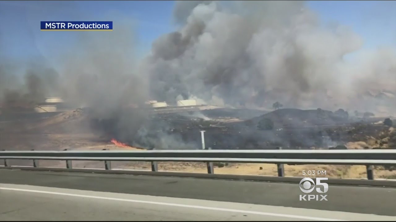 RODEO WILDFIRE: A brush fire has grown to 100 acres and forced road ...