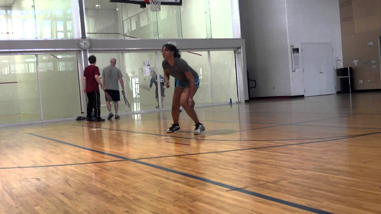 Volleyball : practicing a shuffle - YouTube