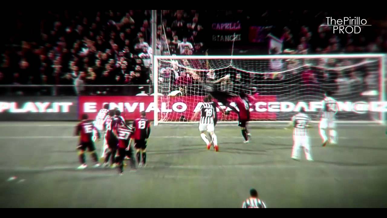 Andrea Pirlo - Free Kick Master | 2014 HD - YouTube