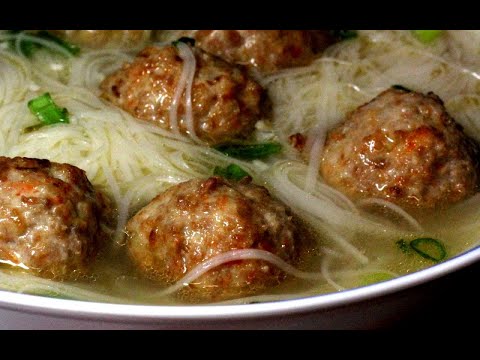 米粉汤 Hokkienese Mee Suah with meatballs ( aka misua soup with bola bola ...