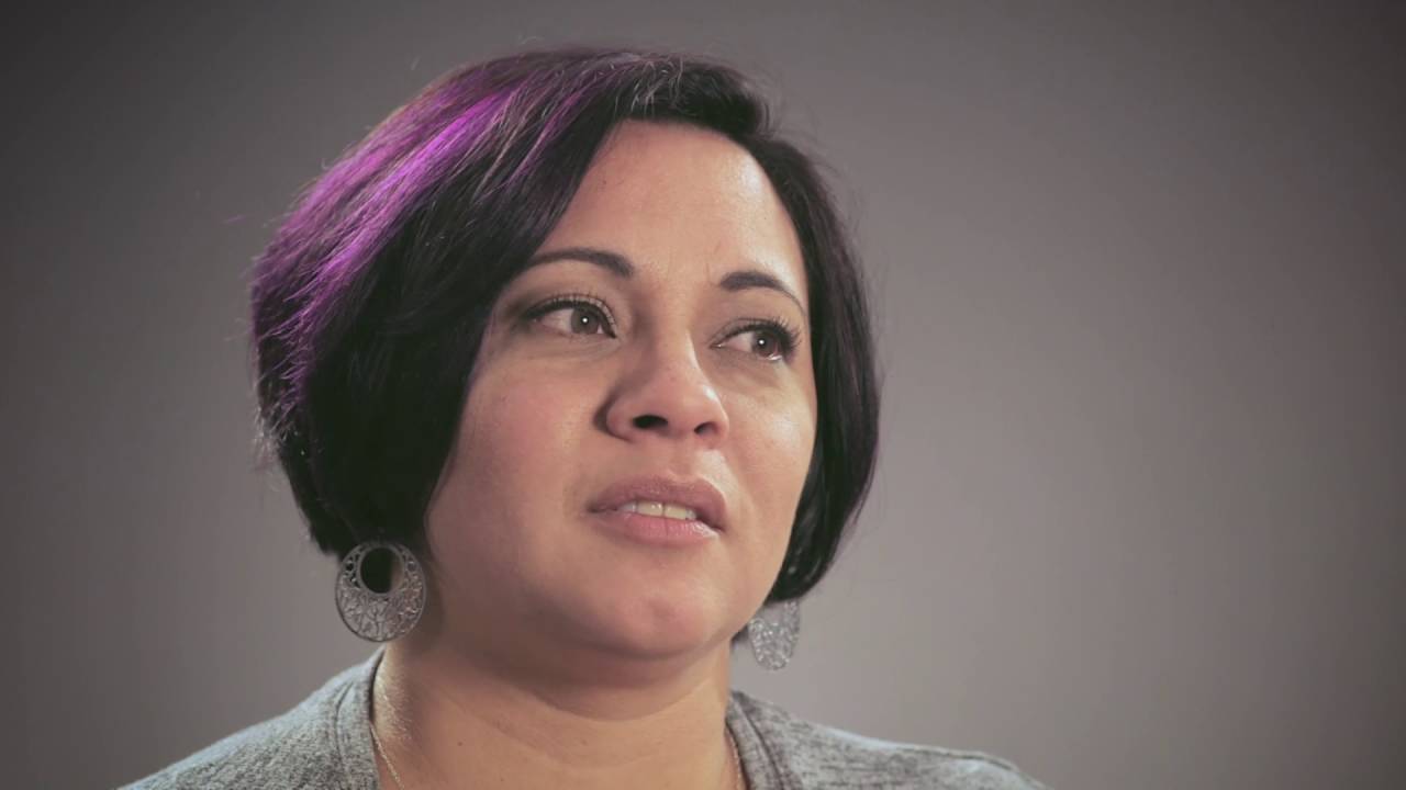 Entrevista com Andrea - YouTube