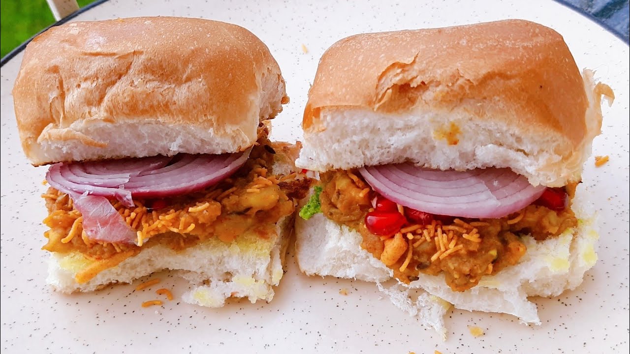 chicken aloo pav recipe|| chicken pav ||easy chicken aloo pav recipe by ...