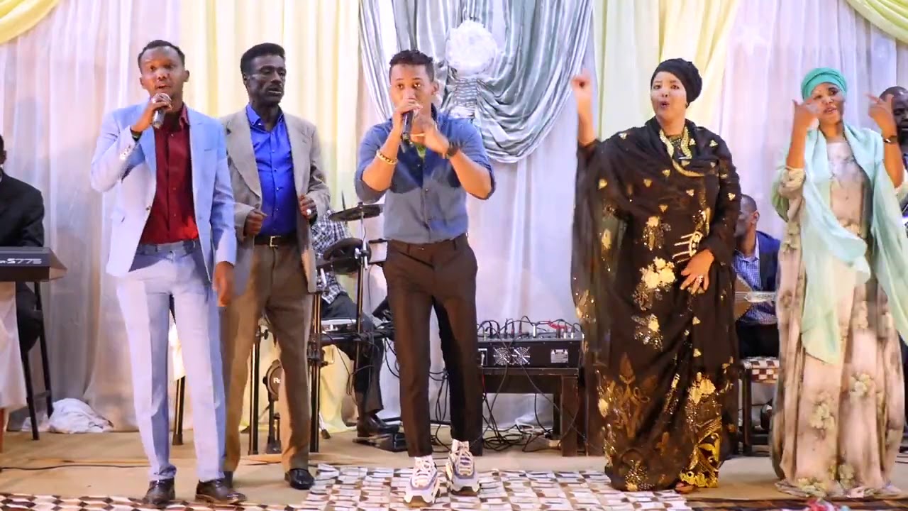 KHADAR KEEYOW Hargeysa Hiddo dhawr - YouTube