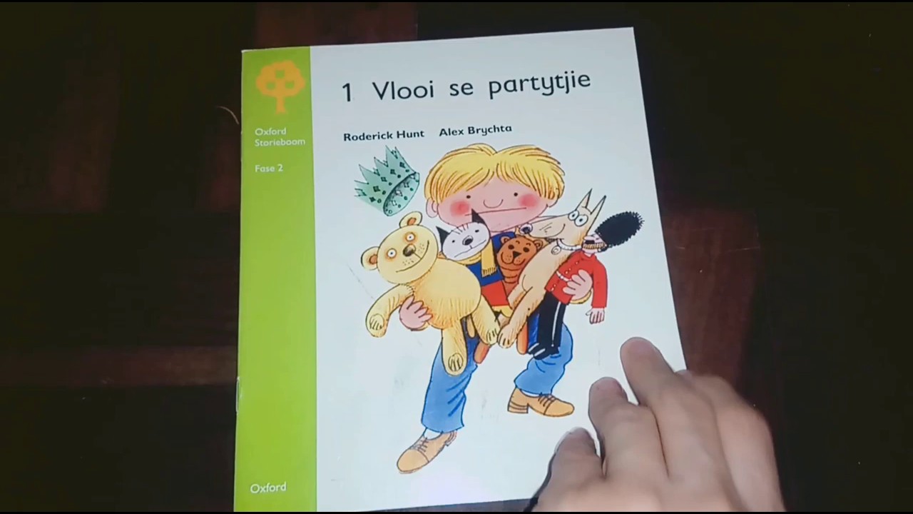 Afrikaans Reading (Oxford Storieboom) Book 1 - Vlooi se Partytjie - YouTube