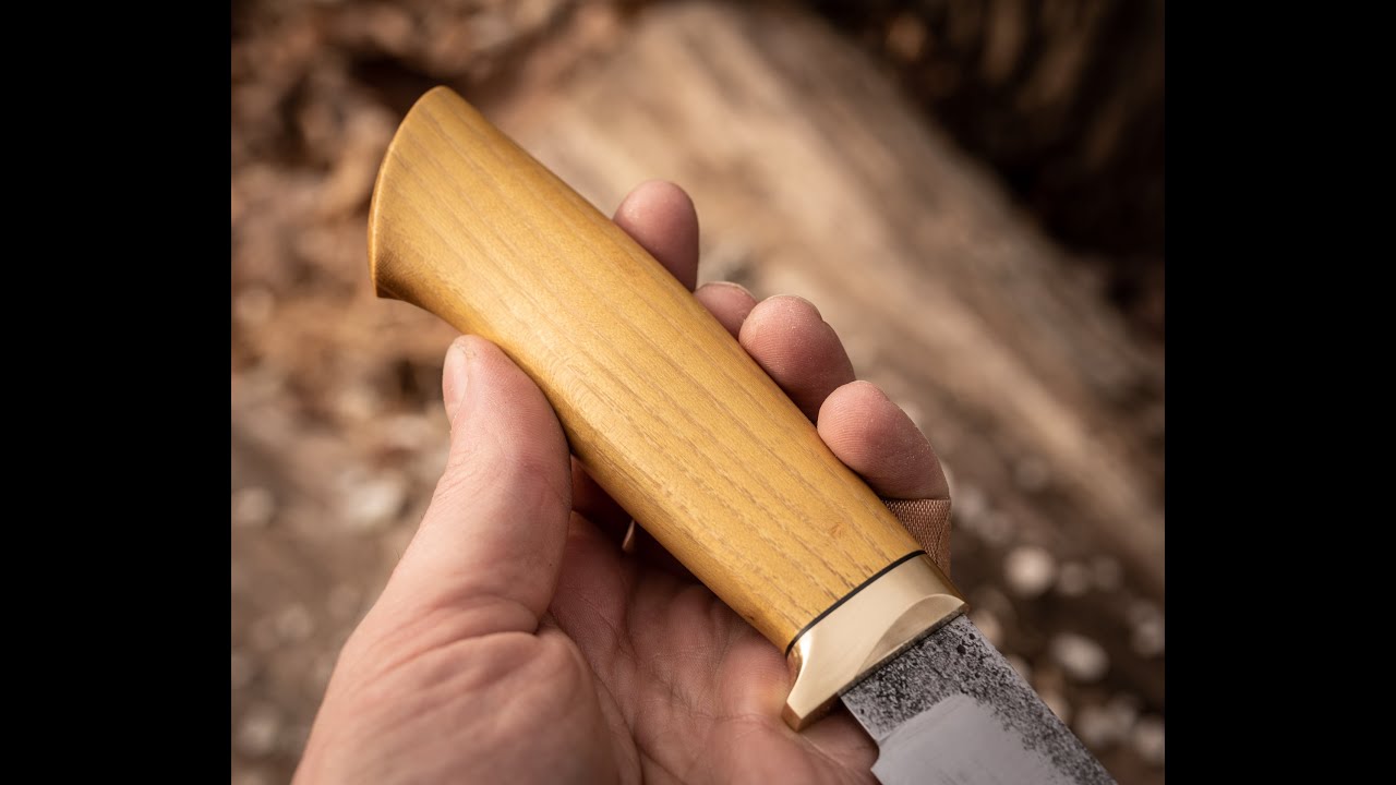 Custom Knife with a "Perfect" Handle - YouTube