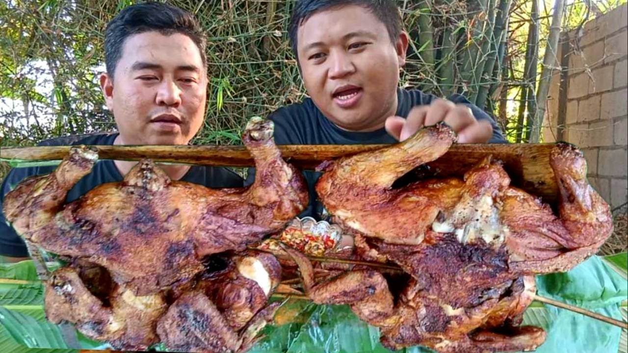 FRIED CHICKEN ALA JAMJ WITH CHILLI GARLIC SAUCE | PAANU NAMIN ITO ...