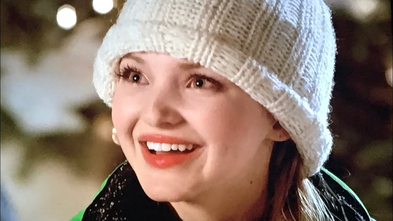 Dove Cameron Moments from Cloud 9 - YouTube