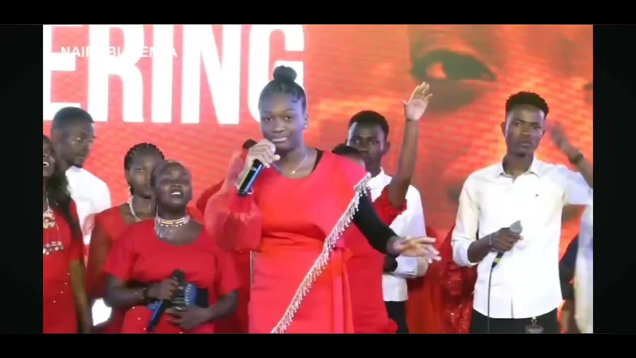 Divine Johnson-Suleman Sings "Be Glorified" - YouTube