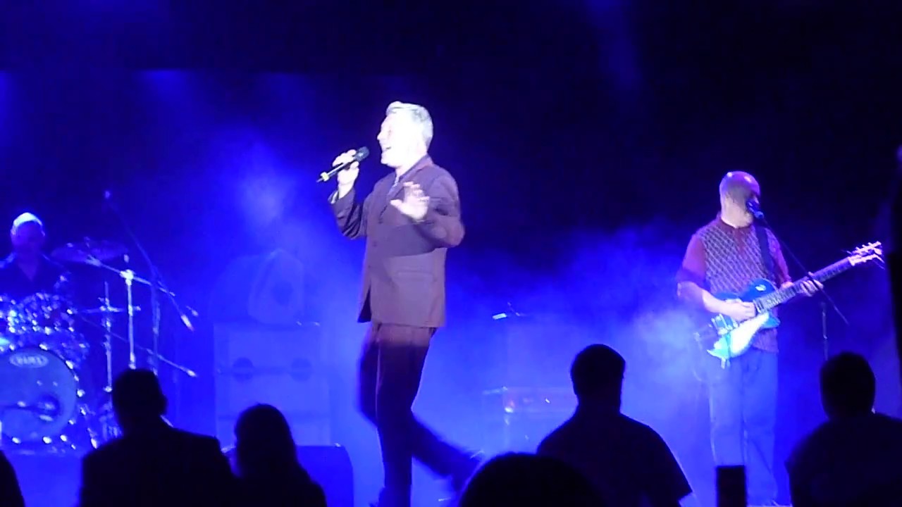 Centre Stage Butlins Minehead, Sweet Sensation - YouTube