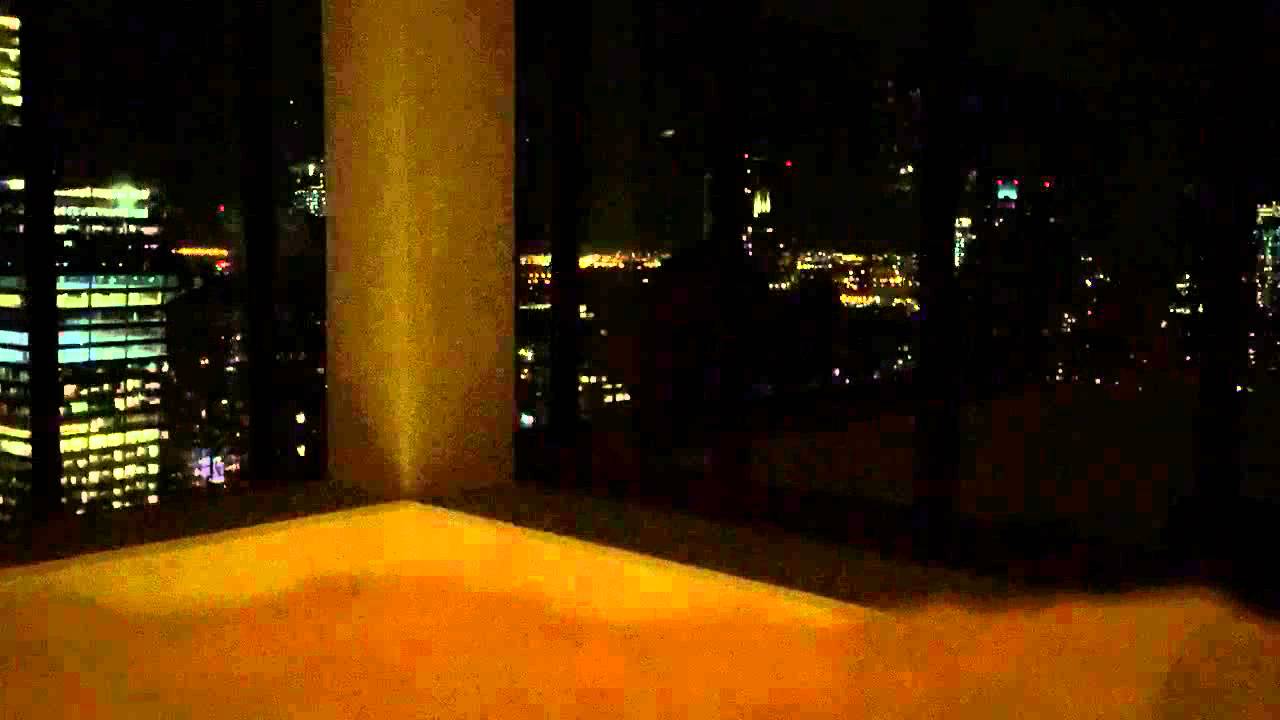 Revolving restaurant NYC - YouTube