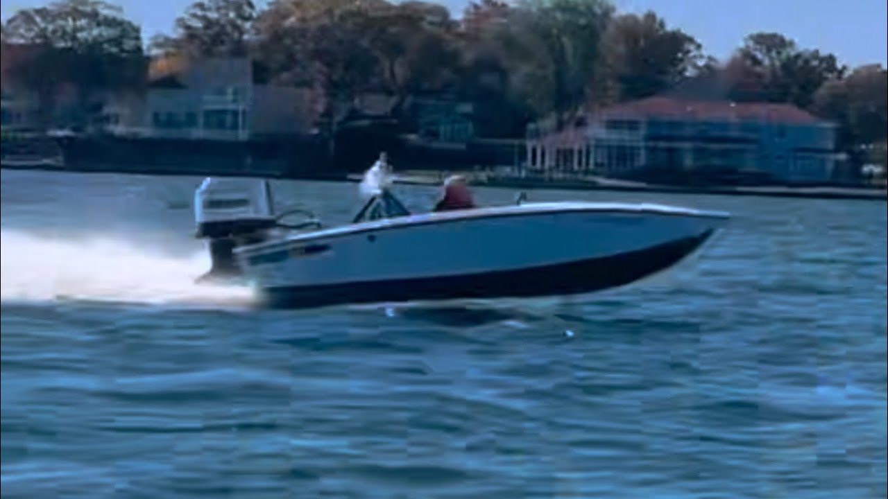 Bullet 130 SV Hits the Water - YouTube
