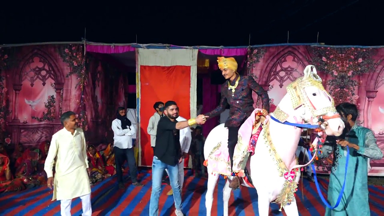 હિતુભા ગોહિલ Marriage At Chokdi - YouTube