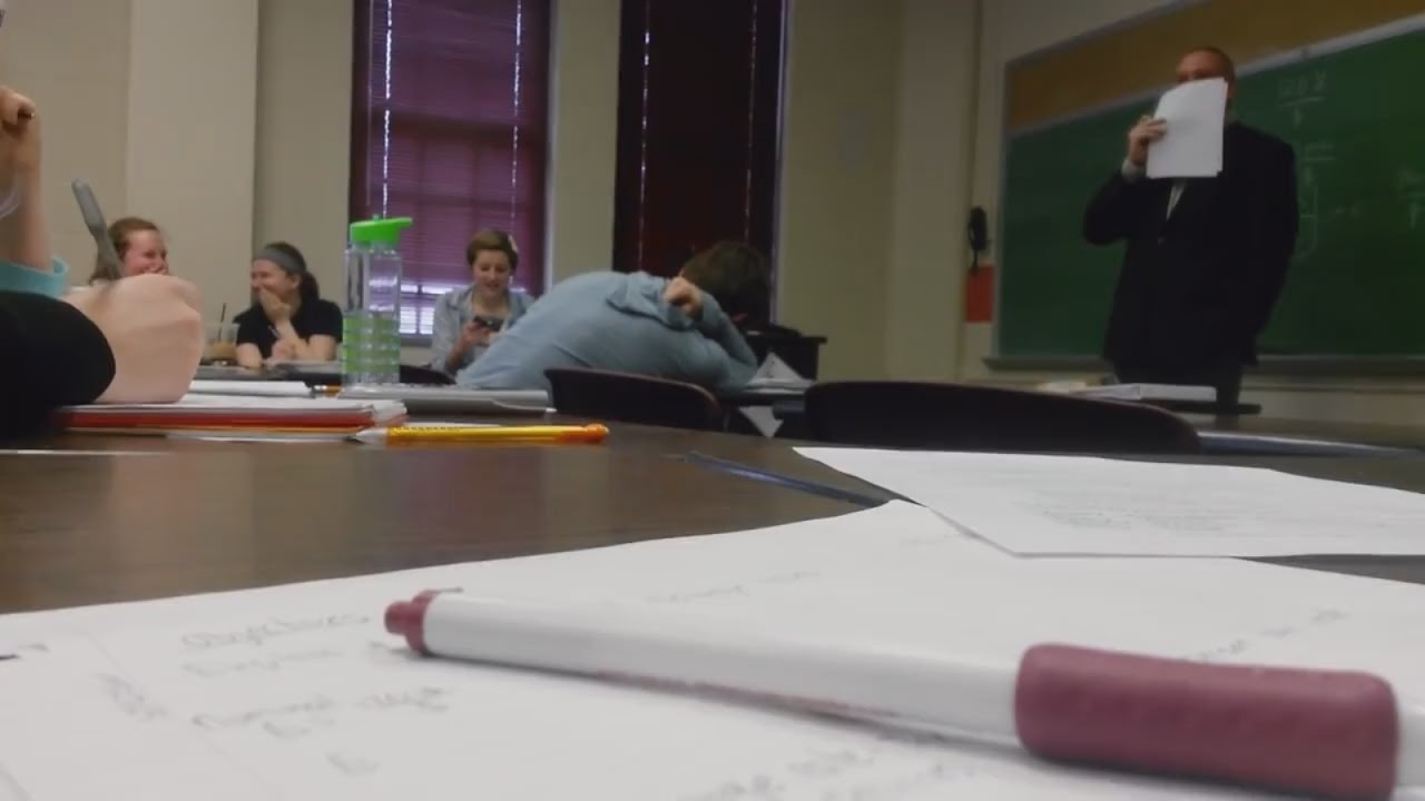 Students Prank Professor in Classroom - YouTube