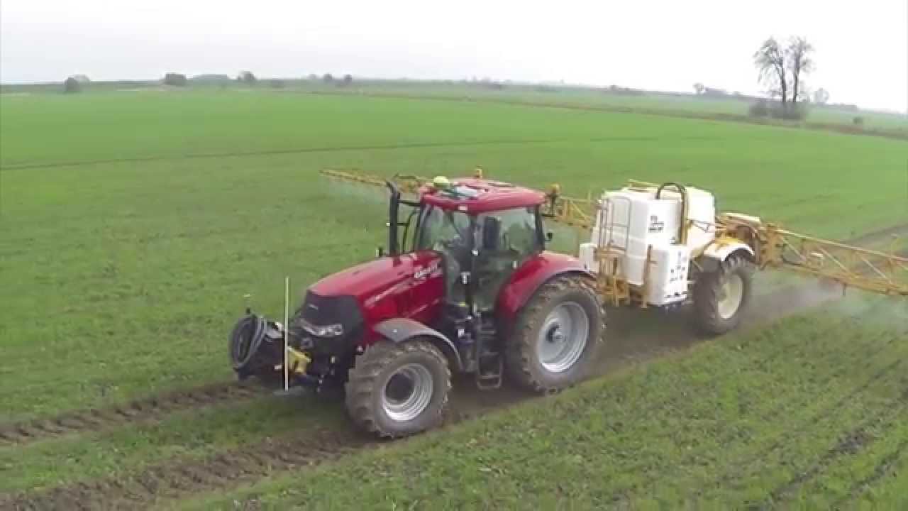 Velcourt Knight 36 meter trailed sprayer - YouTube