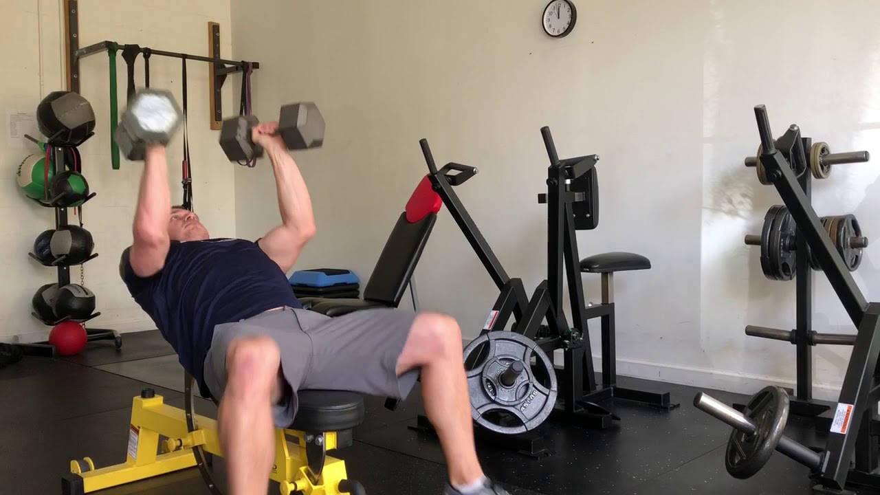Superset - Incline dumbbell press and seated rows - YouTube