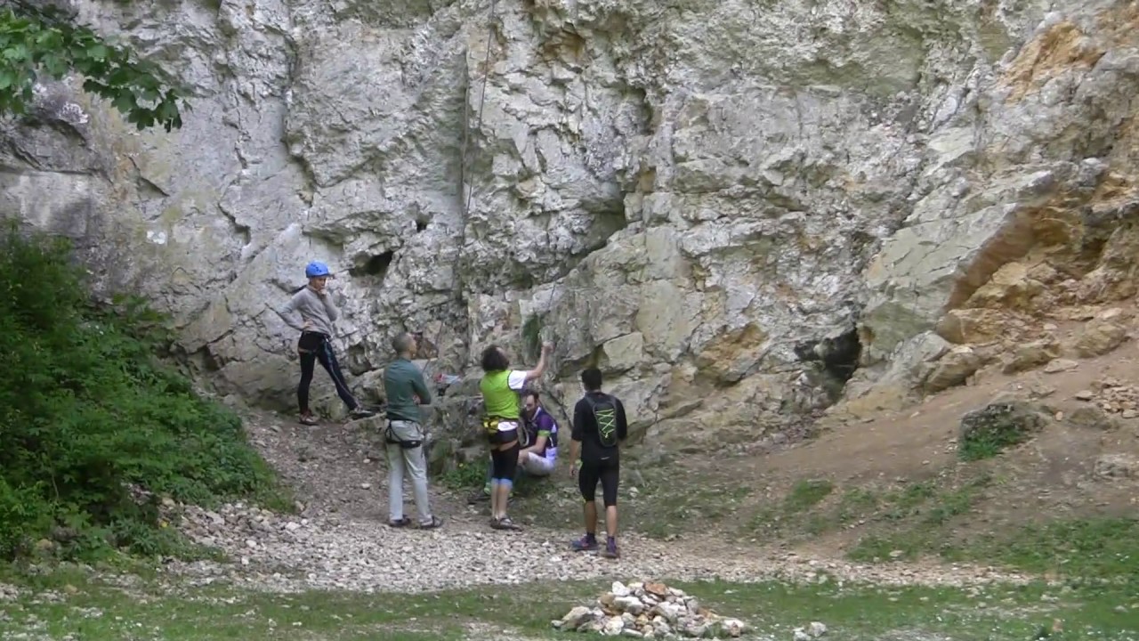 MUNTII PIATRA CRAIULUI---ZARNESTI... '' INTRE PRAPASTII '' - IUNIE 2017 ...