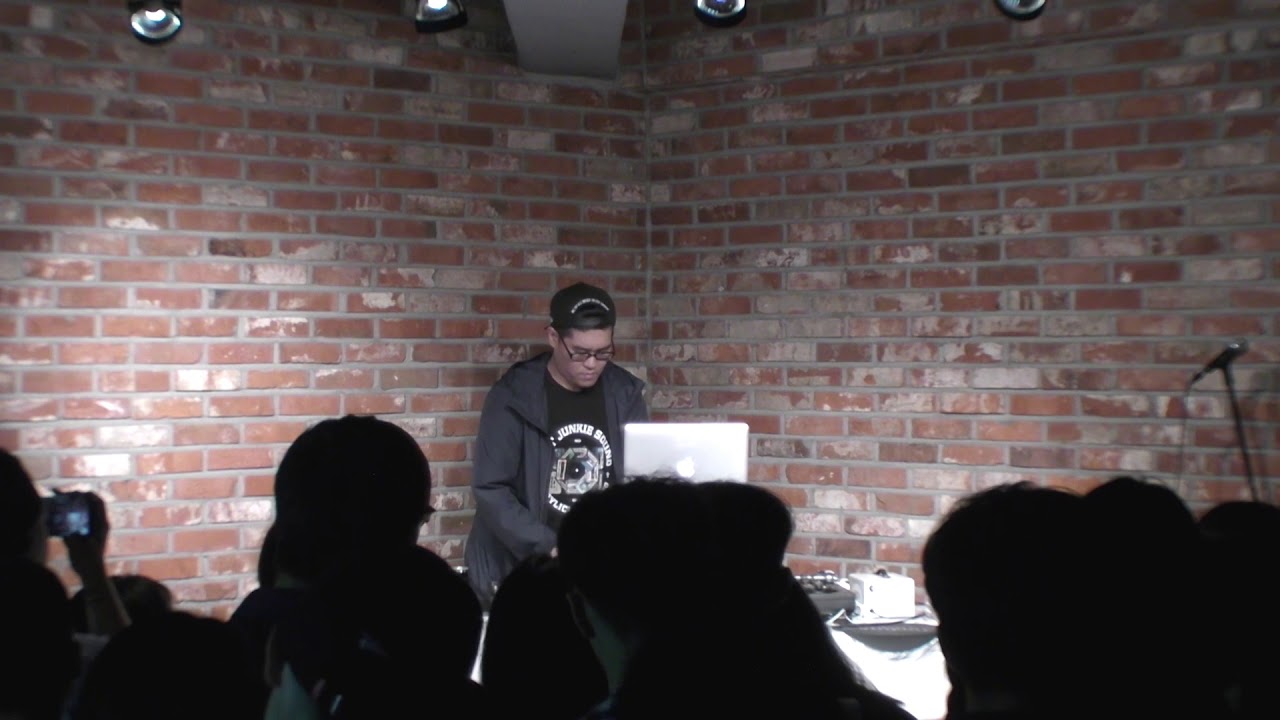 (160528) TUJL45 "뚝심" - DJ Hood "Performance" - YouTube