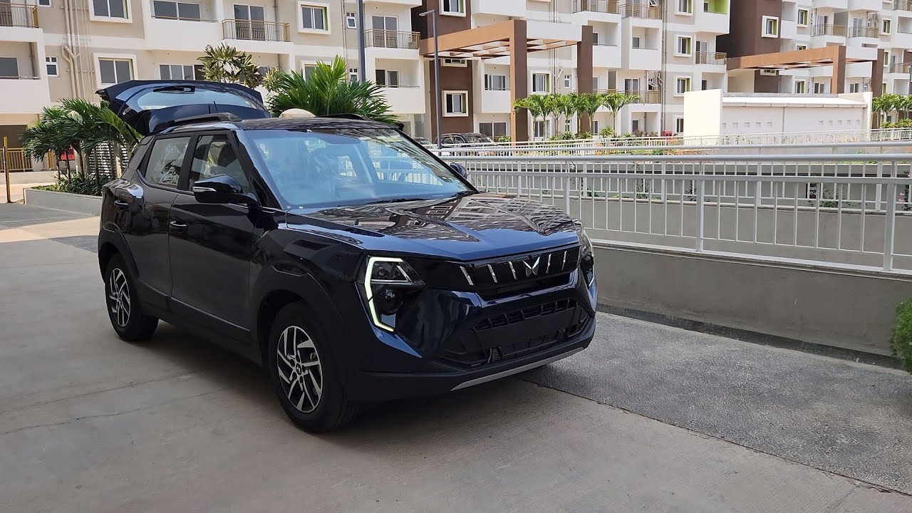 We Just Drove the XUV 3X0 AX5 Petrol Manual | Quick Walk-around ...