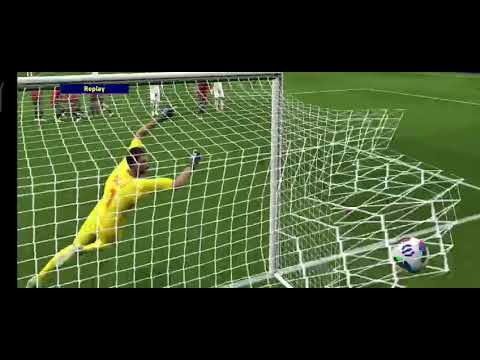 Vini Free kick 🦵 - YouTube