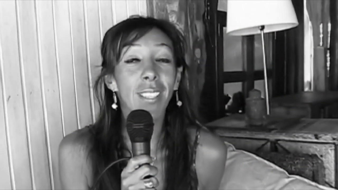 María Amor /Somos lo que somos - YouTube