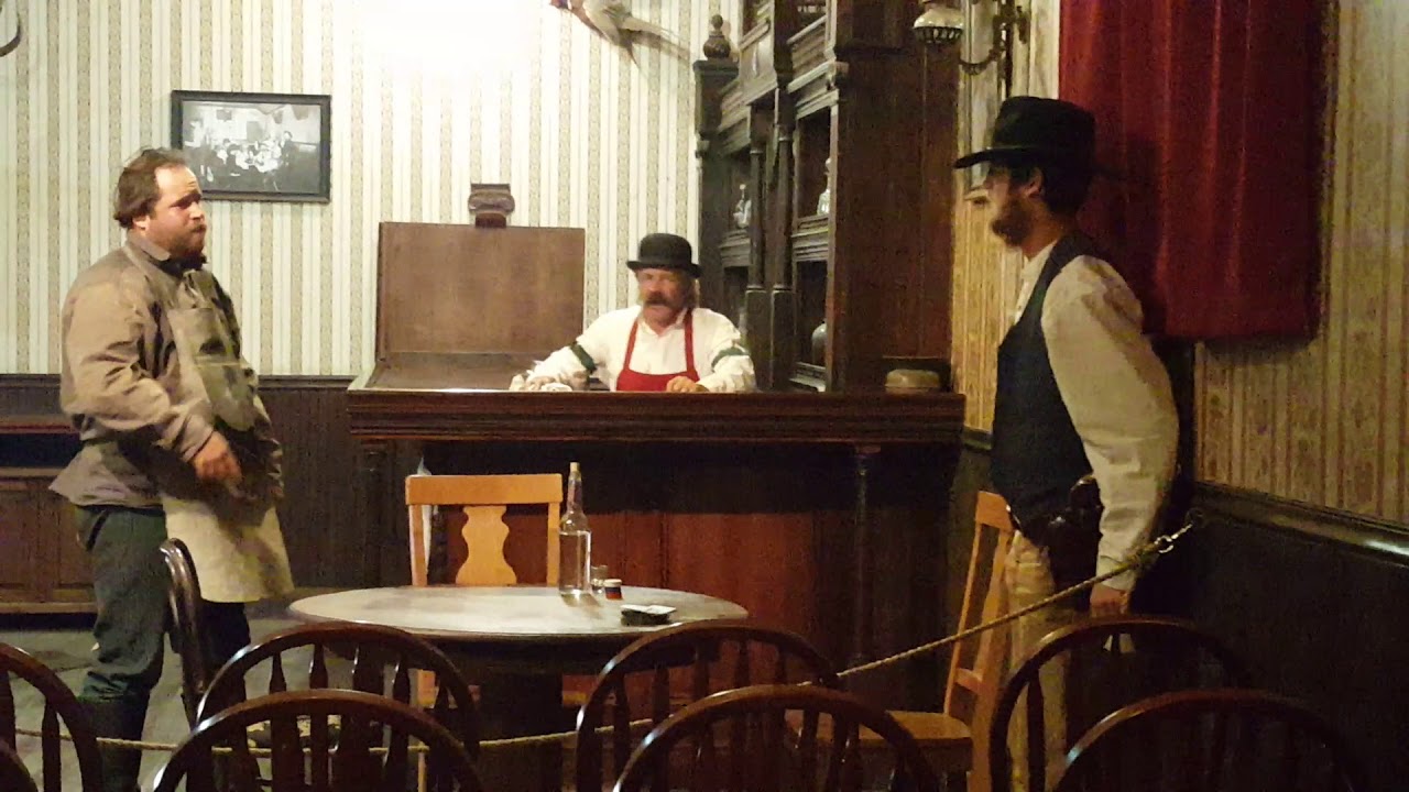 Gunfight reenactment Tombstone Arizona - YouTube