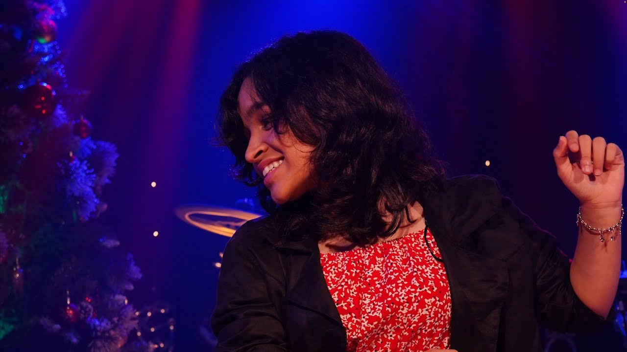 Feliz Navidad /Joy To The World l Mandisa l ft. by Keerthana Sujith l ...