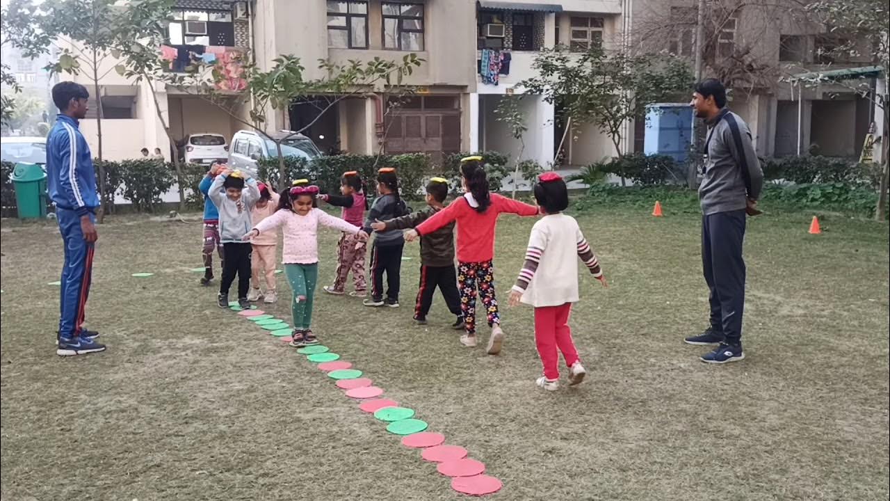 how to balance bean bag your head kids funny activity with bean bag ...